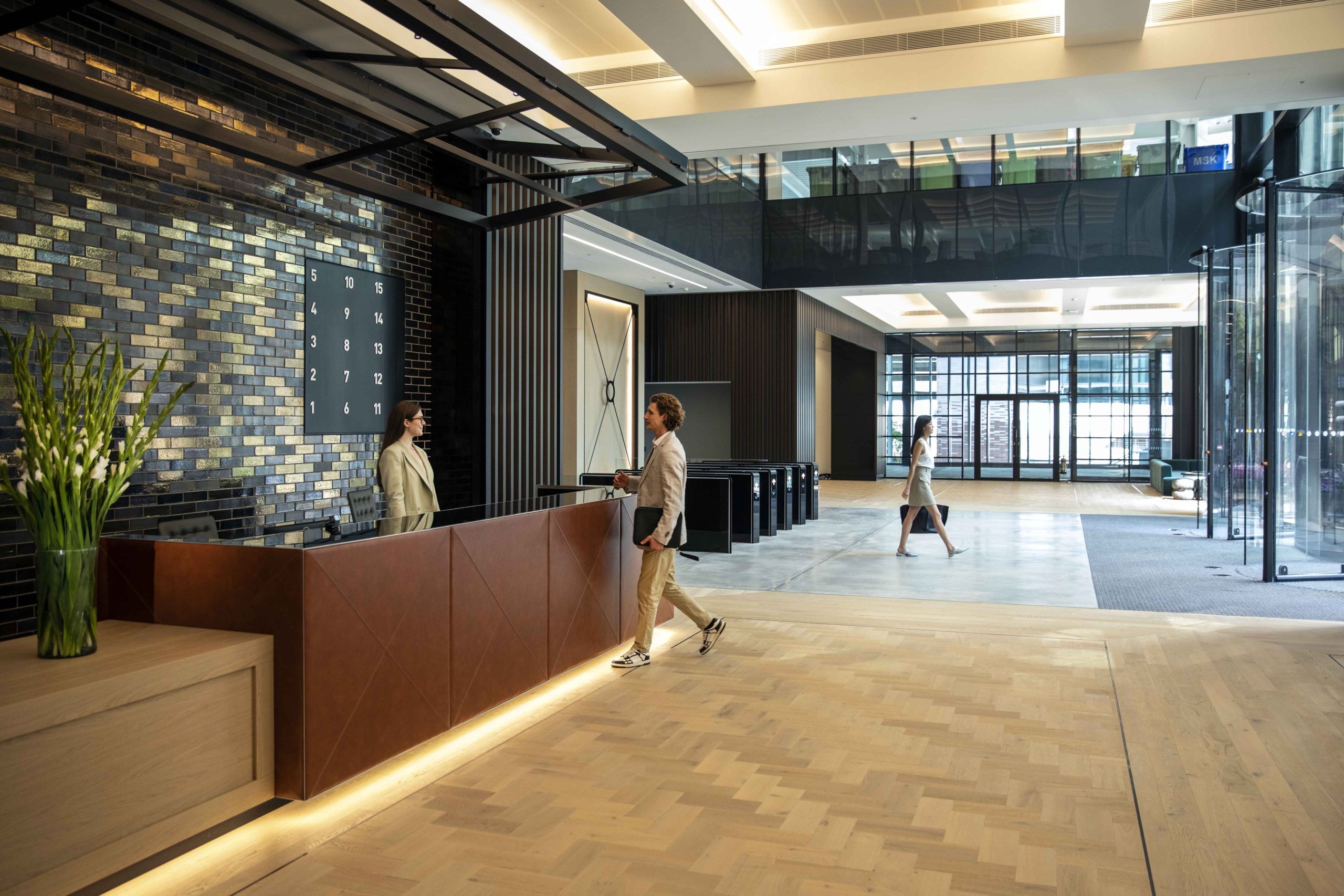 CARGO 25 North Colonnade | Offices To Let | Gallery